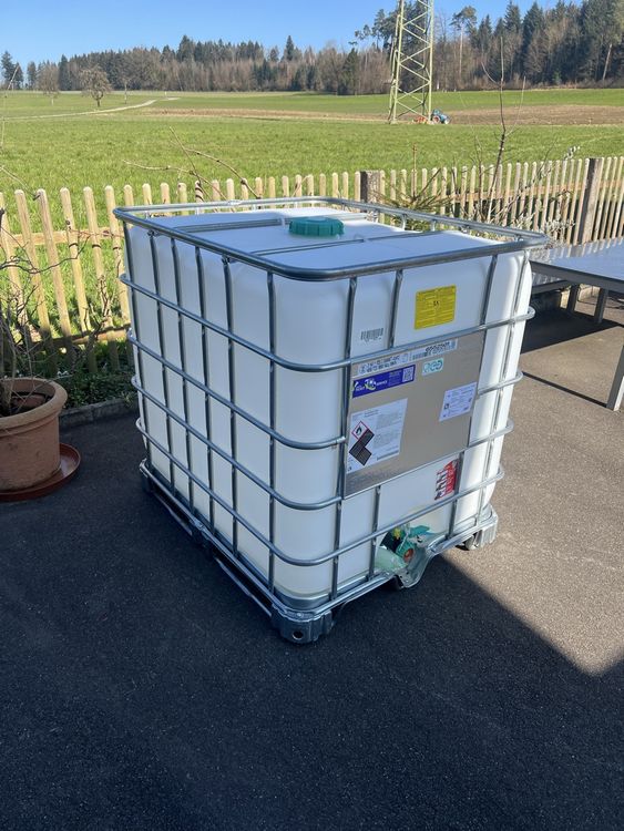IBC Wassertank 1000l mit Gitterbox Frühling Garten | Kaufen auf Ricardo