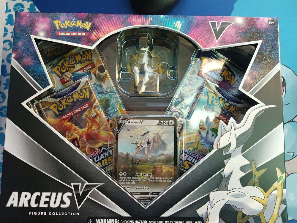 Arceus V Figurebox - Cosmic Eclipse Booster Brilliant Stars (Neu und ...