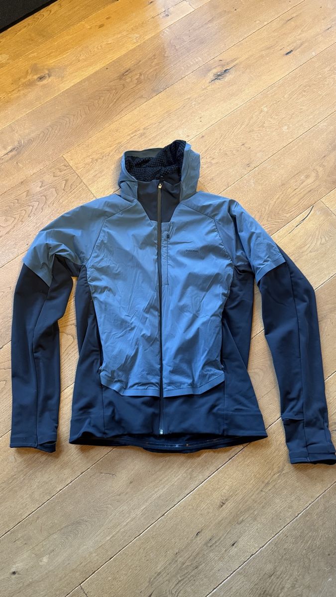 Quechua Jacke GrÖ (Gebraucht) in brülisau für CHF 30 – mit Lieferung ...