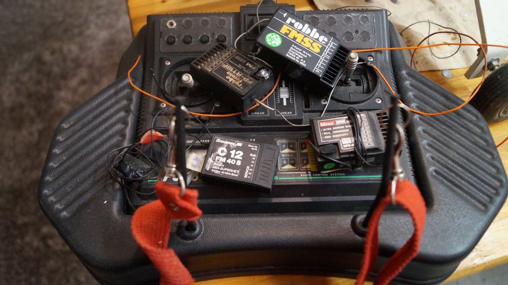 Robbe/Futaba FC 18 (Gebraucht) in Matzendorf für CHF 36 – mit Lieferung ...