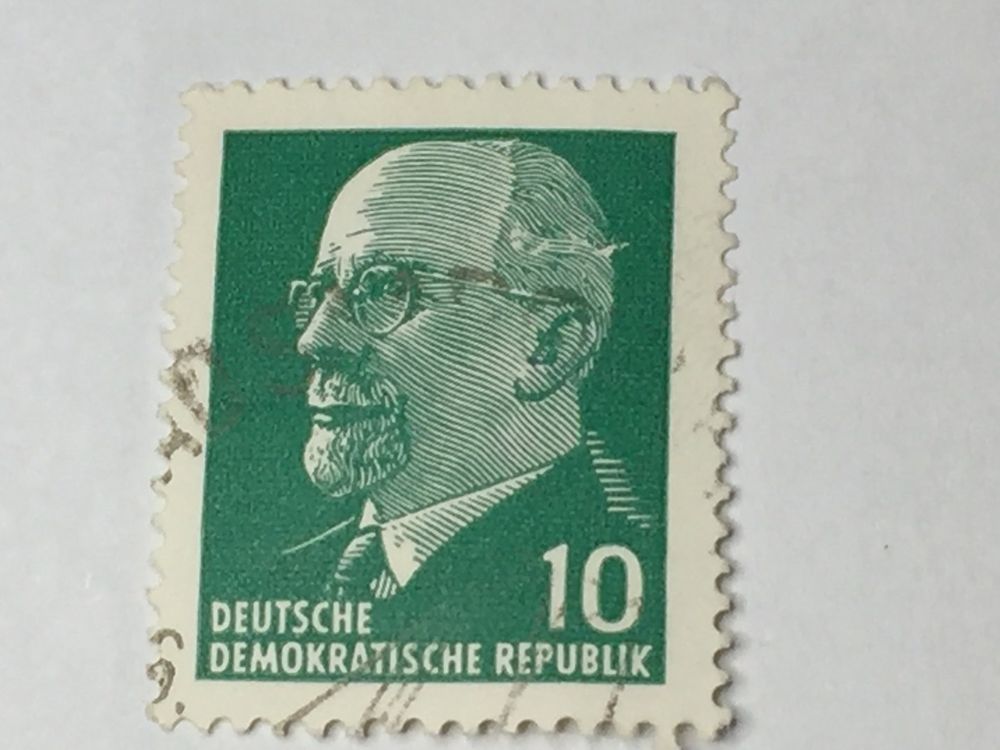Timbre post REPUBLIQUE DEMOCRATIQUE ALLEMANDE DDR 10 | Kaufen auf Ricardo