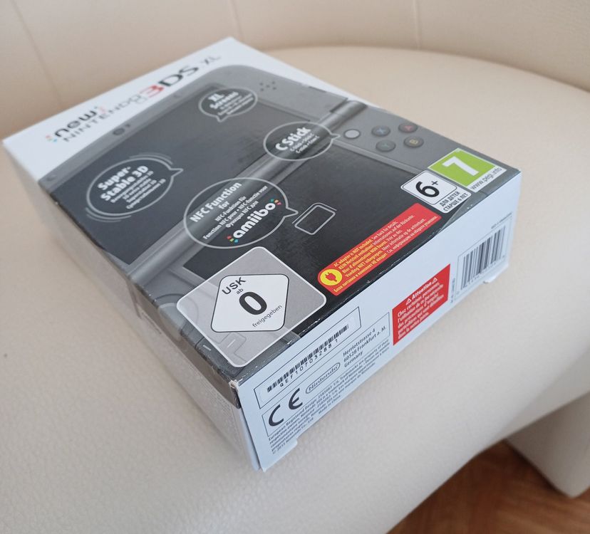 CONSOLE NEW 3DS XL AVEC BOX OVP (Gebraucht) in Villars-le-Terroir für ...