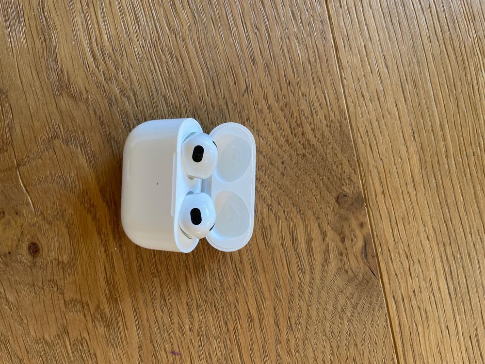 Earpods Apple 3. Generation (Gebraucht) in Winterthur für CHF 75 – mit ...