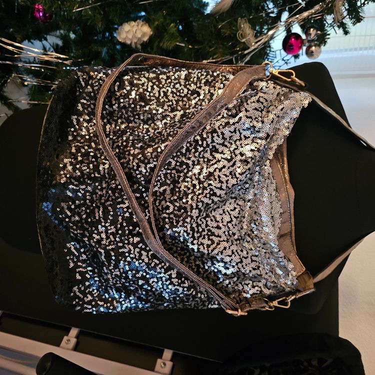 ENDETFestliche Glitzer Handtasche Pailletten (Gebraucht) in wolfhalden für CHF 50 – mit ...