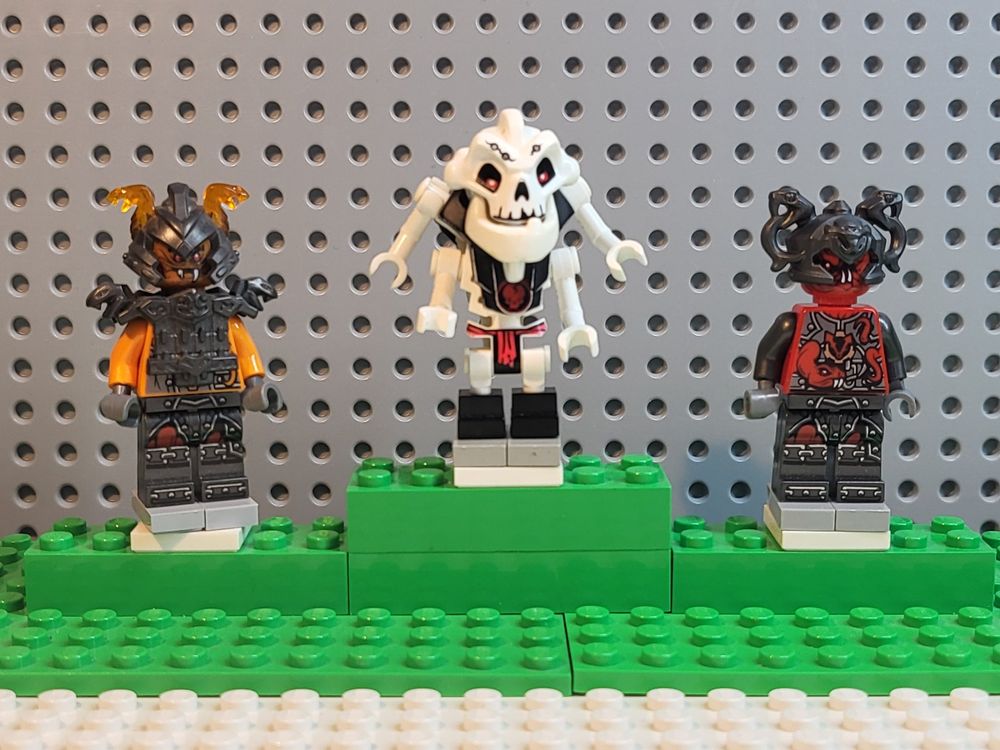 3 Lego-Minifiguren aus der Serie Ninjago mit Samukai (Gebraucht) in ...