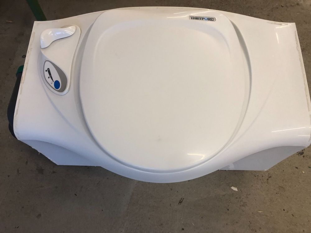 Thetford C403 L Bank Toilette | Kaufen auf Ricardo