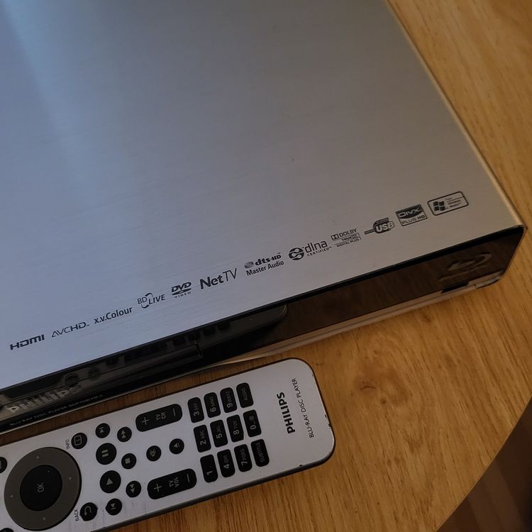 PHILIPS BLU-RAY DISC DVD PLAYER BDP7500 MK II (Gebraucht) in Basel für ...
