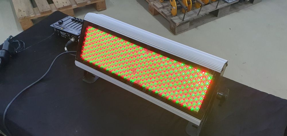 13x LED Scheinwerfer BF-LED Color Wash (Gebraucht) in Ermensee für CHF ...