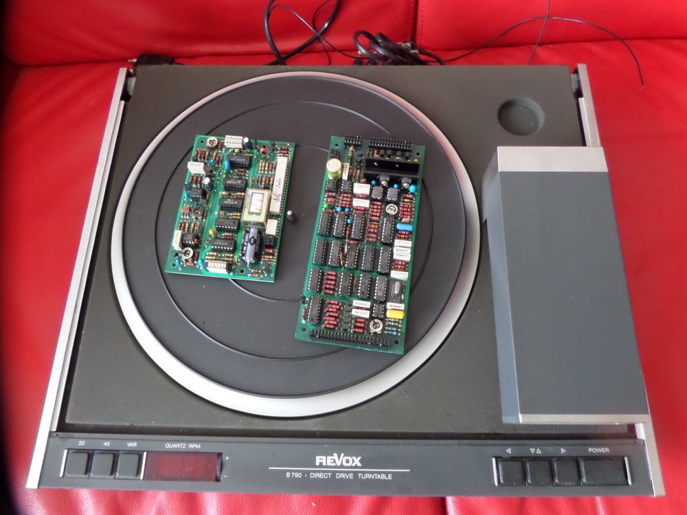 Revox B790 Plattenspieler (Defekt) in Hergiswil für CHF 81 – mit Lieferung auf Ricardo kaufen
