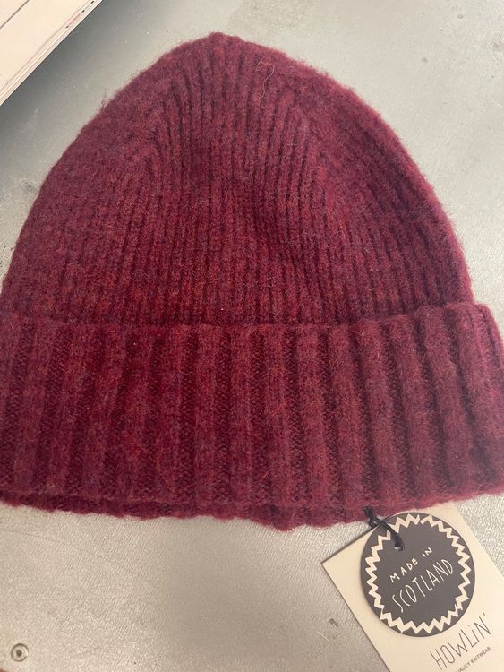 Howlin Made in Scotland Bordeaux farbige Mütze (Neu (gemäss ...