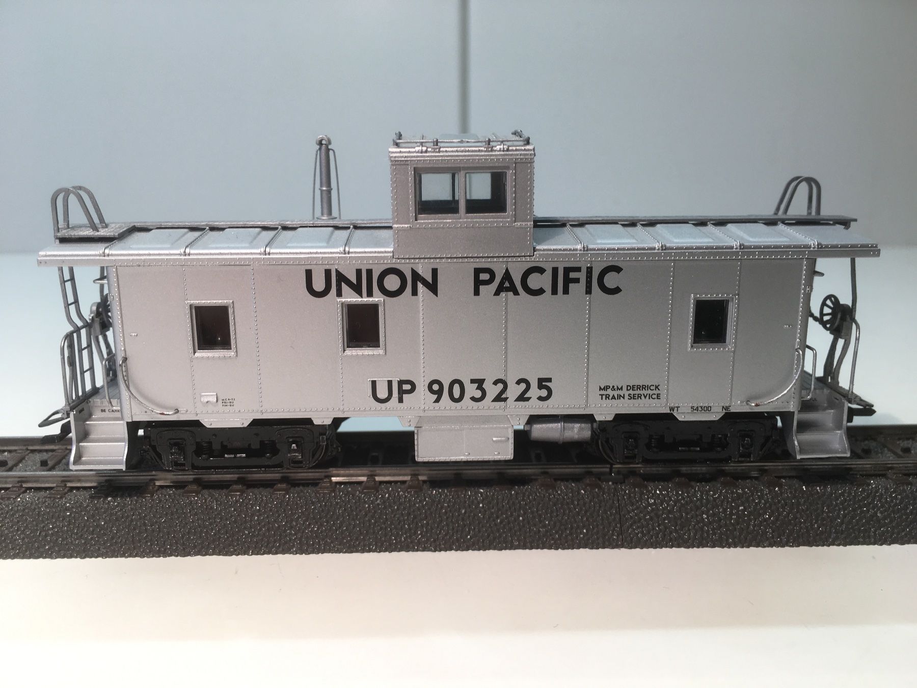 Märklin H0 45652 Güterzugsbegleitwagen (Caboose) der UP / AC (Neu ...