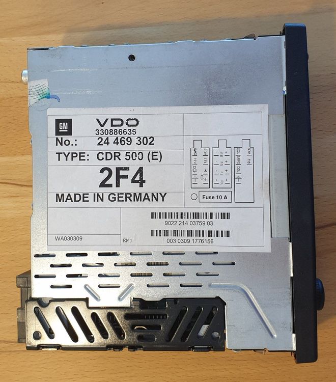 Opel Autoradio mit CD Modell VDO CDR 500 (Gebraucht) in Kreuzlingen für ...