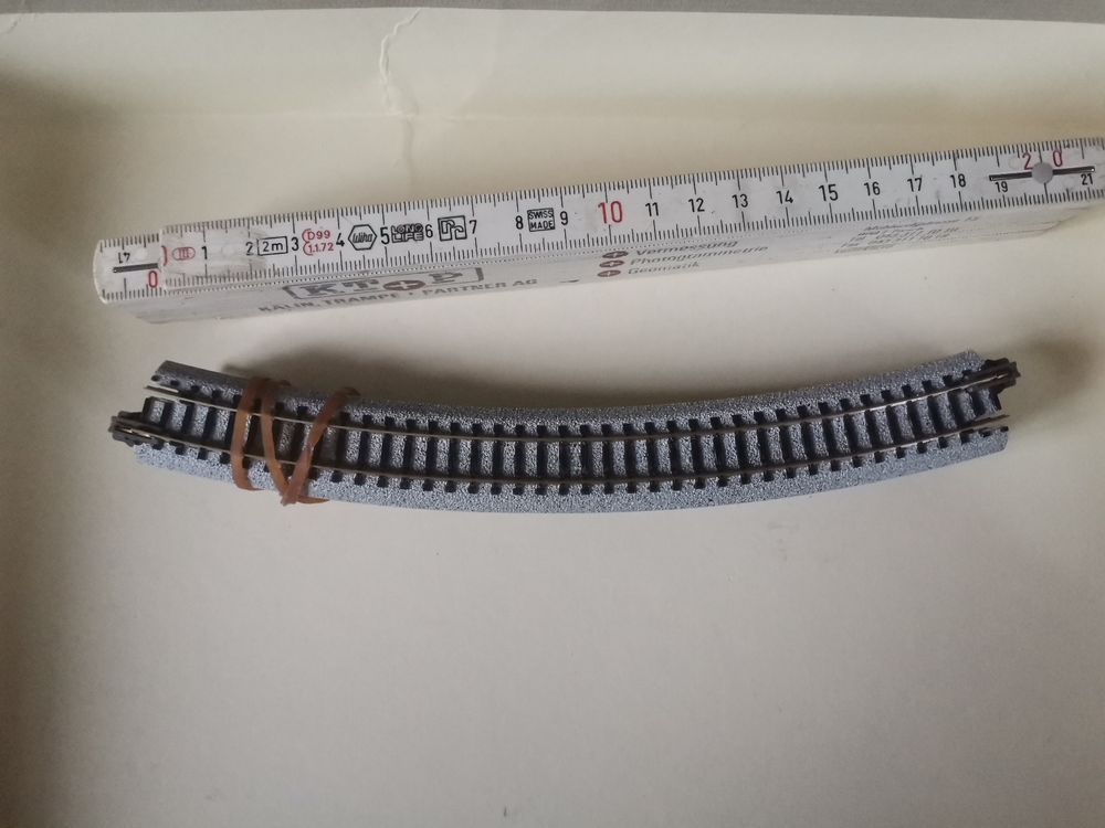 Kato Unitrack Bogengleis R381-10 (Gebraucht) in zuerich für CHF 5 – mit Lieferung auf Ricardo kaufen