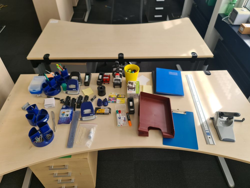 3/192 Posten div. Büromaterial ab 1.- | Kaufen auf Ricardo