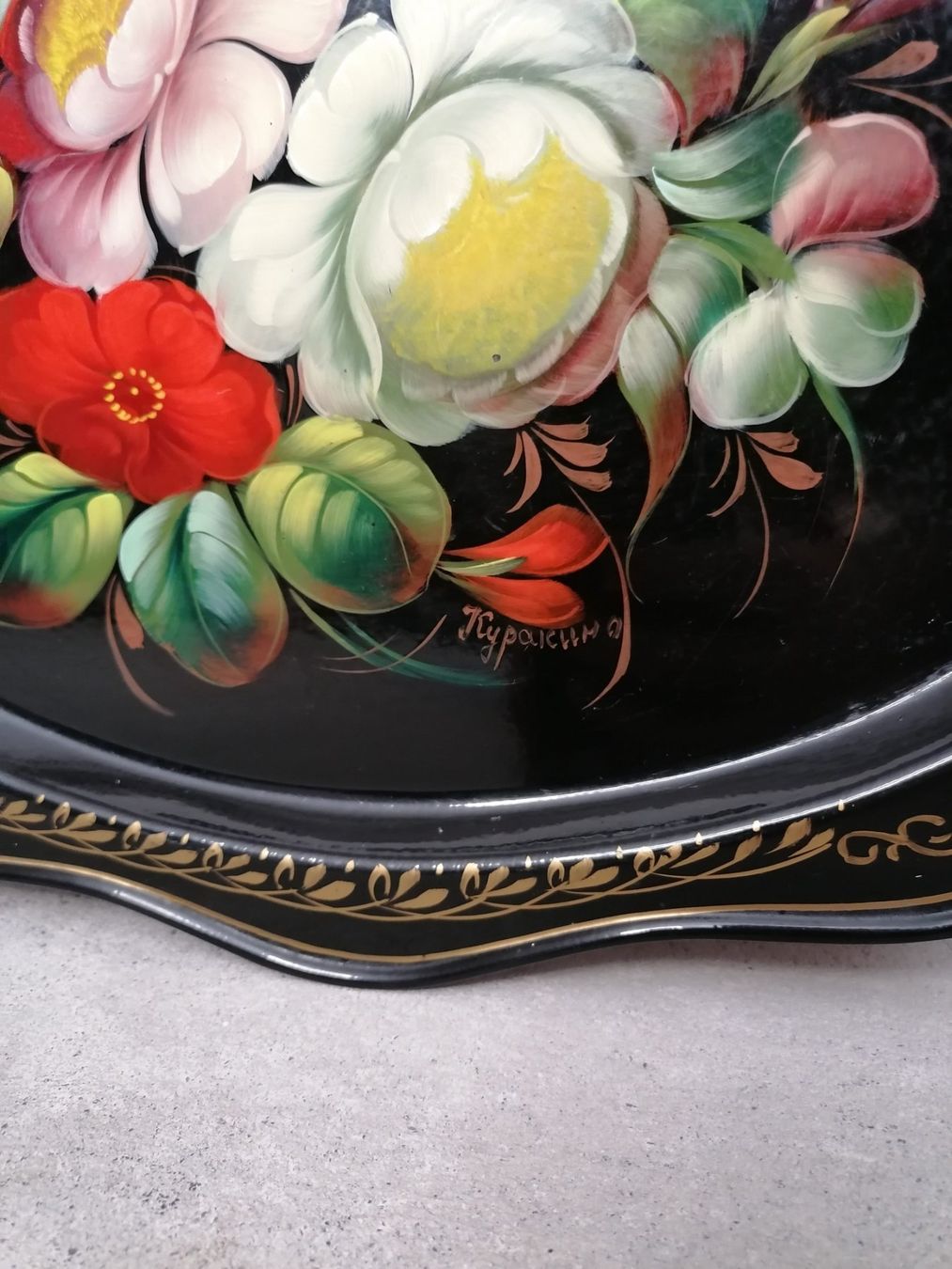 Plateau avec fleurs (D'occasion) à Fribourg pour CHF 20 – avec ...