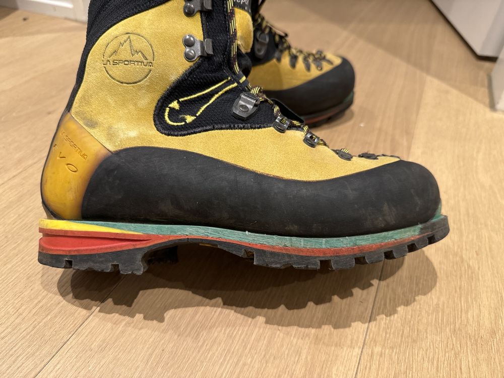 LaSportiva Nepal Evo GTX (Gebraucht) in Wolfhausen für CHF 151 – mit ...