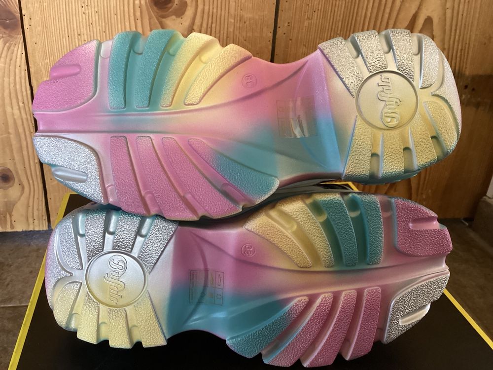 Buffalo Plateau Classic Boots spezial Edition (Neu und originalverpackt ...