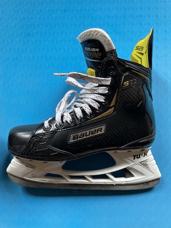 Bauer Supreme (Gebraucht) in Treiten für CHF 50 – mit Lieferung auf ...