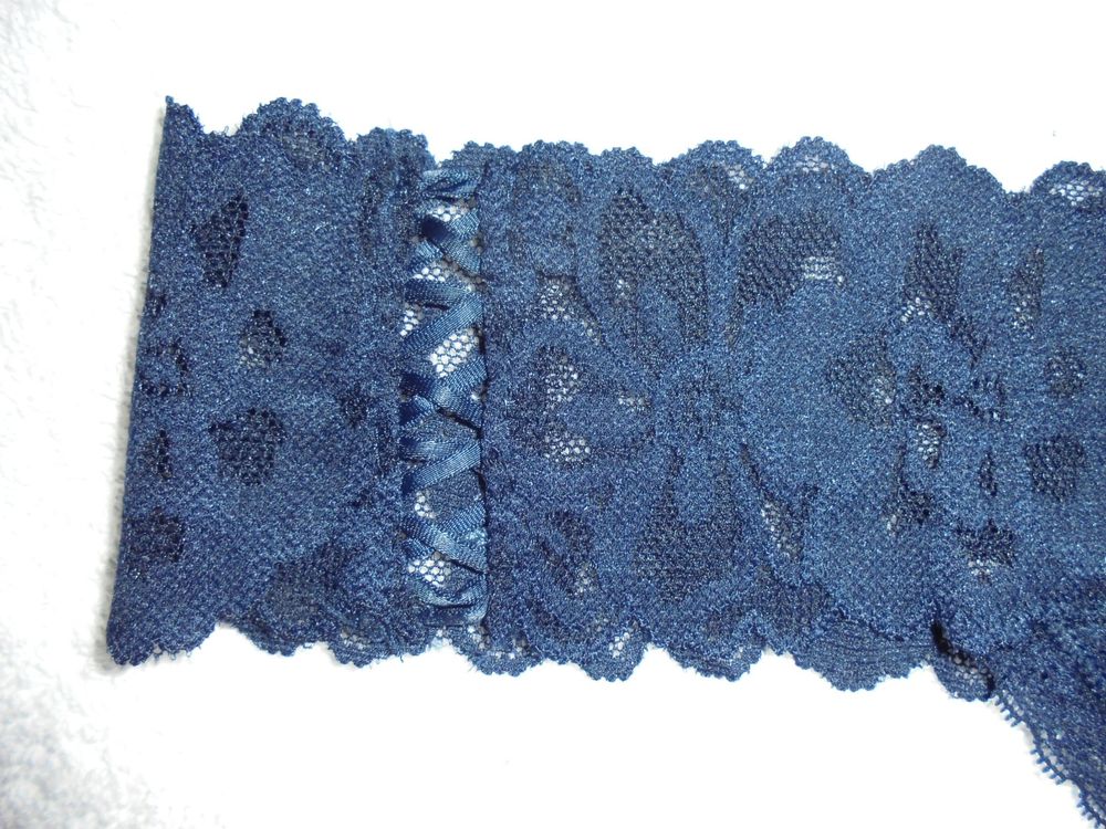 VICTORIA'S SECRET LACIE THONG, L, NEU, MIT RIEMCHENDETAIL... (Neu und ...