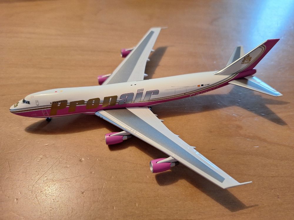 Pronair Boeing 747-200 1:400 EC-KMR (Gebraucht) in Sargans für CHF 40 ...