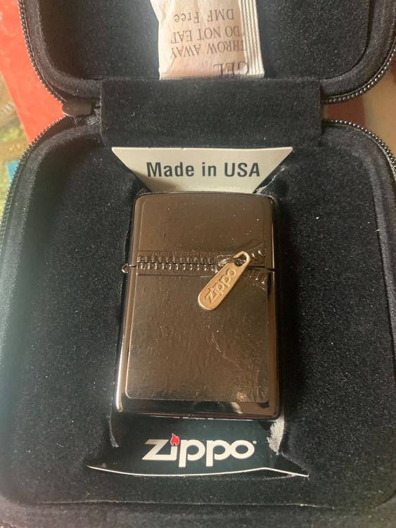 Limited Edition ZIPPO Zipper limitierte Swiss Edition (Neu (gemäss ...