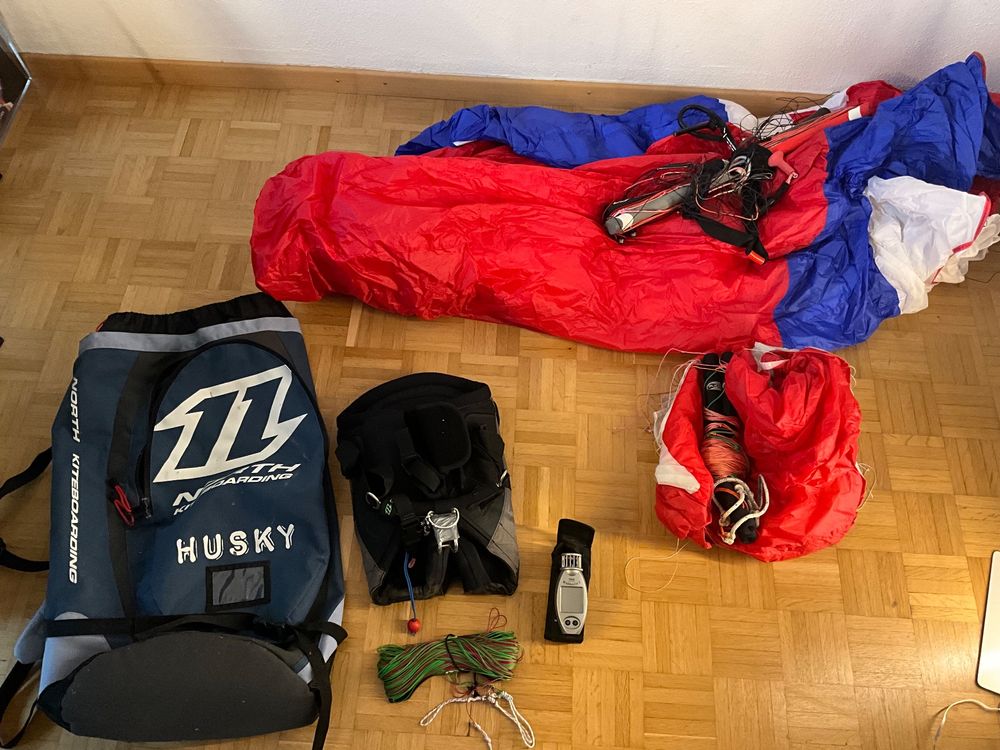 North Kiteboarding Schirme inkl Rucksack und Windmaster 2 (Gebraucht ...