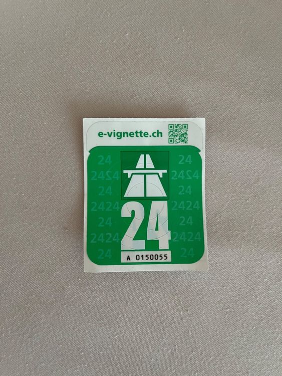 Autobahnvignette 2024 LETZTE GELEGENHEIT (Neu und originalverpackt) in Basel für CHF 25 – mit ...