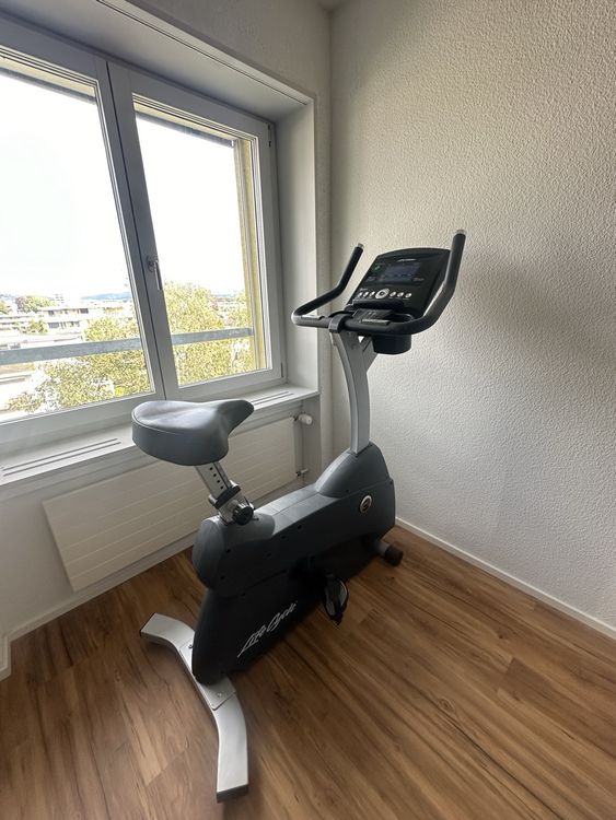 Life Fitness C3 Go Ergometer Top Zustand! (Neu (gemäss Beschreibung ...