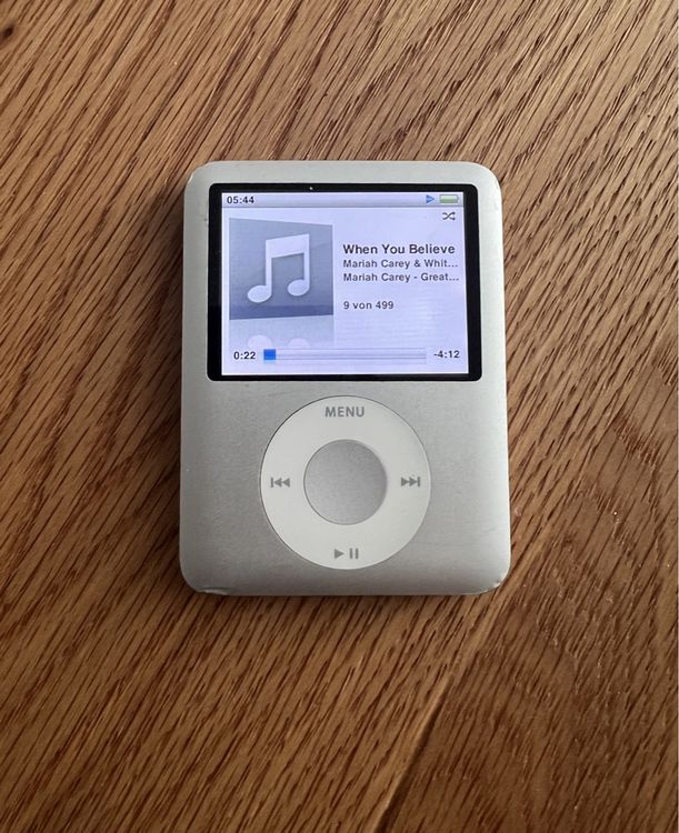 iPod Nano 4GB 3.Gen Model A1236 (Defekt) in Biel/Bienne für CHF 13 ...