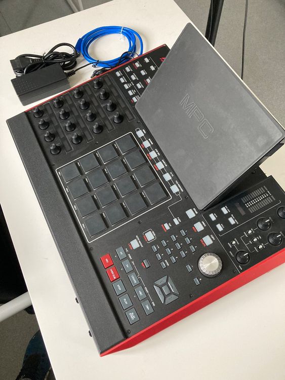 Akai Pro MPCX | Kaufen auf Ricardo
