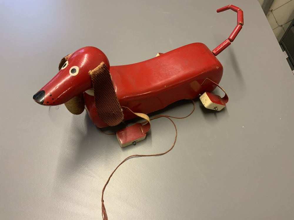 Antiker Roter Holzhund Franz Carl Weber, Vintage (Gebraucht) in ...