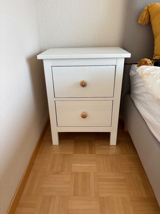 Nachttisch Ikea Hemnes (Gebraucht) in Olten für CHF 11 – nur Abholung auf Ricardo kaufen