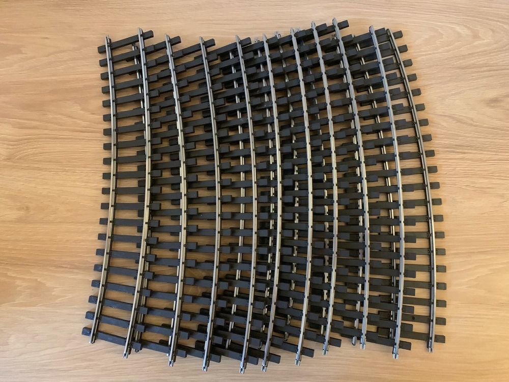 10 gebogene Gleise | Kaufen auf Ricardo