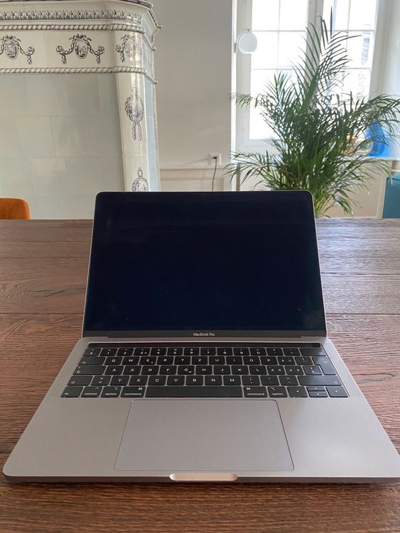 Apple MacBook Pro 13-inch (2018) | Kaufen auf Ricardo