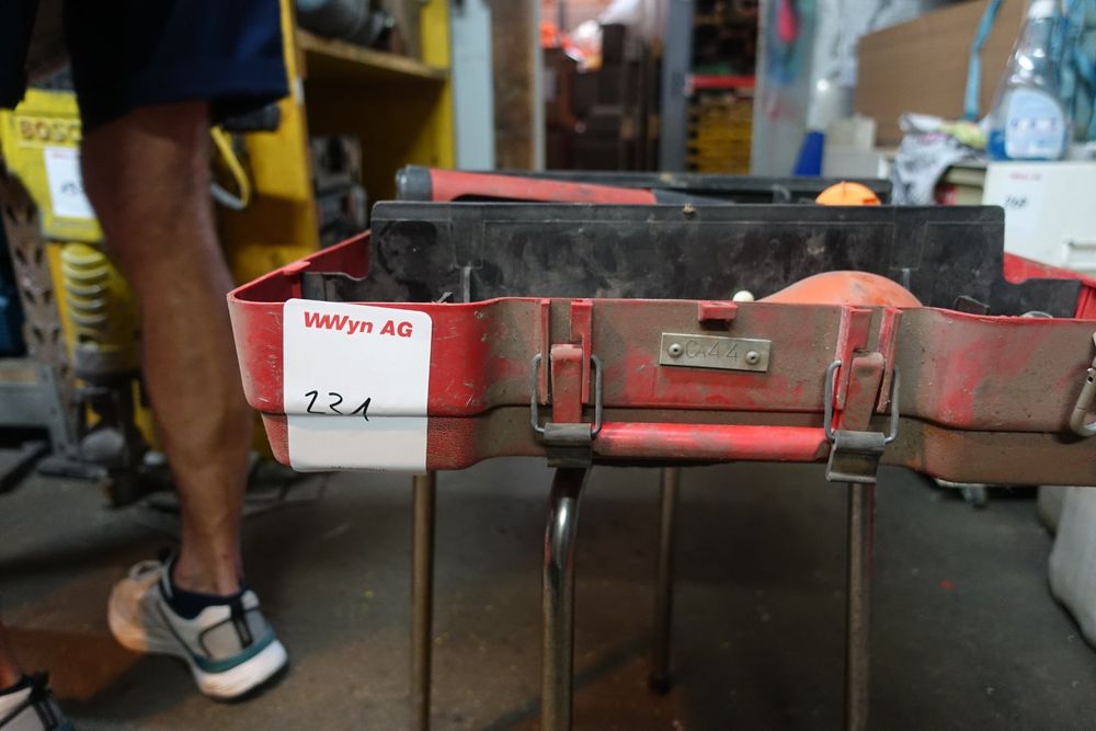 Hilti Hit MD 2000 (Lot 231) Standort 6004 Luzern | Kaufen auf Ricardo