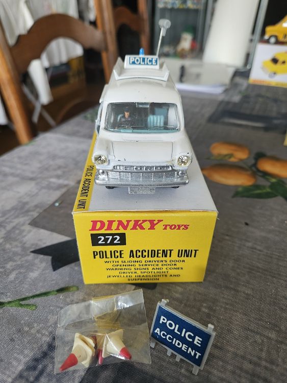 Dinky Toys Ford Transit Van Police 272, Vintage Rare! (Neuf (Voir ...