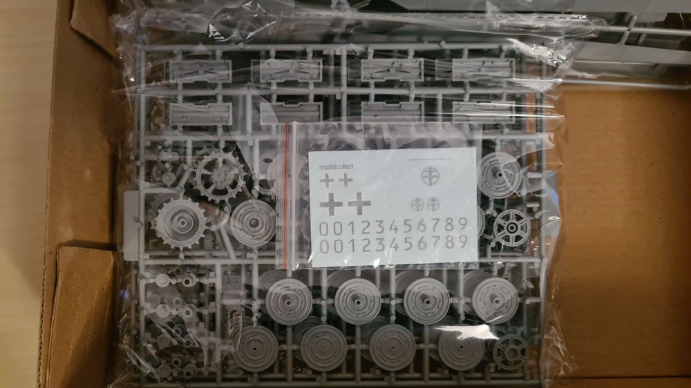 1:35 E-50 Panther III 10.5cm L52 - Modelcollect UA35015 | Kaufen auf ...