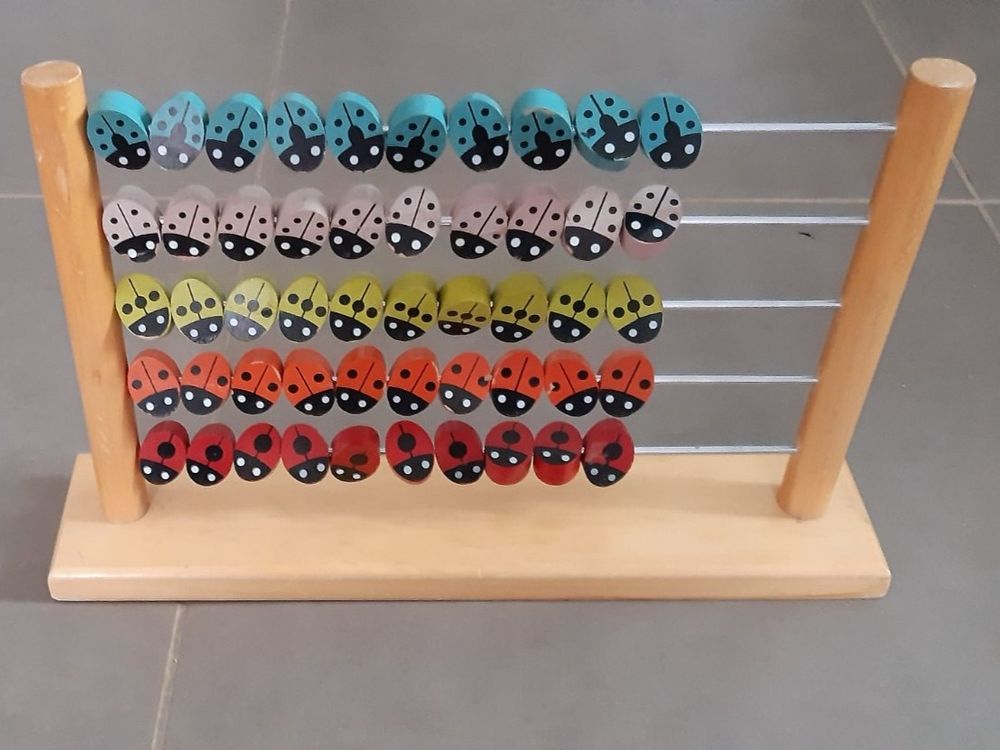 Boulier en bois "Coccinelle" (Gebraucht) in Cernier für CHF 1 – mit ...