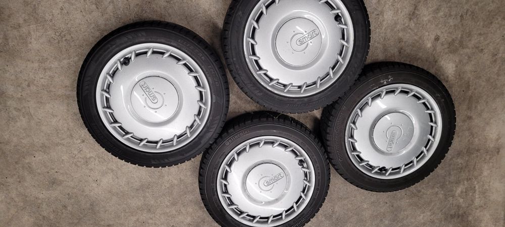 Smart Winterreifen 2x 175/55R15 und 2x 145/65R15 Stahlfelgen (Gebraucht ...