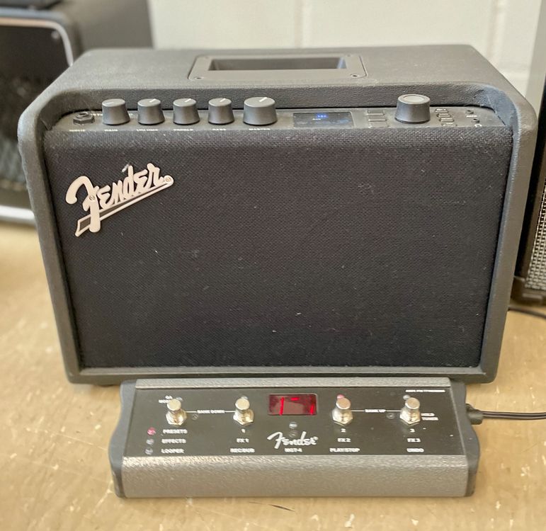 Fender Mustang GT-40 Gitarren Modelling Verstärker (Gebraucht) in Wädenswil für CHF 117 – mit ...