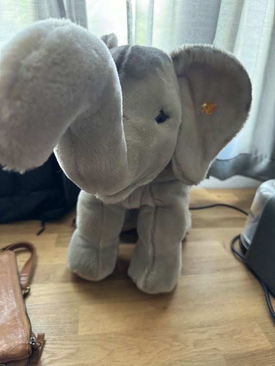 Elefant der Marke Steiff | Kaufen auf Ricardo
