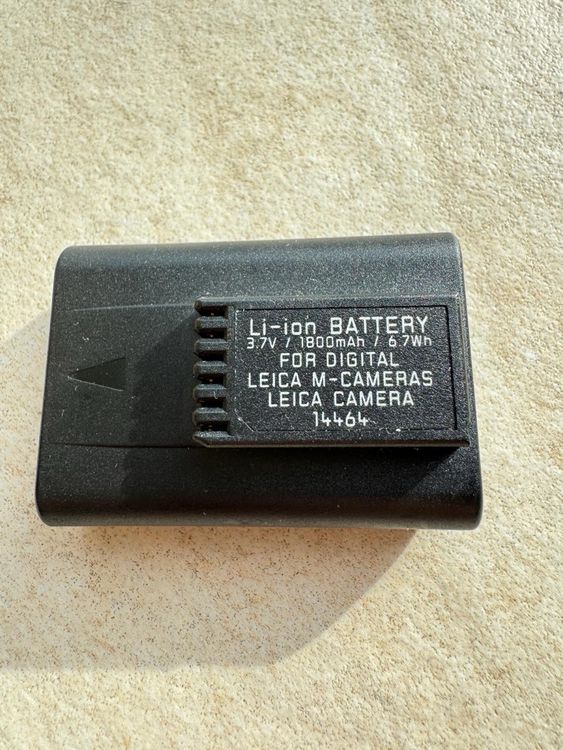 Leica M-Camera Battery 14464 - Reliable Power Source! (Gebraucht) in ...