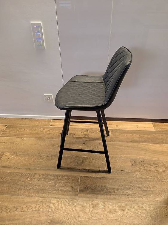 Tavolo Pfister + 4 sgabelli (Gebraucht) in Lugano für CHF 600 – nur ...
