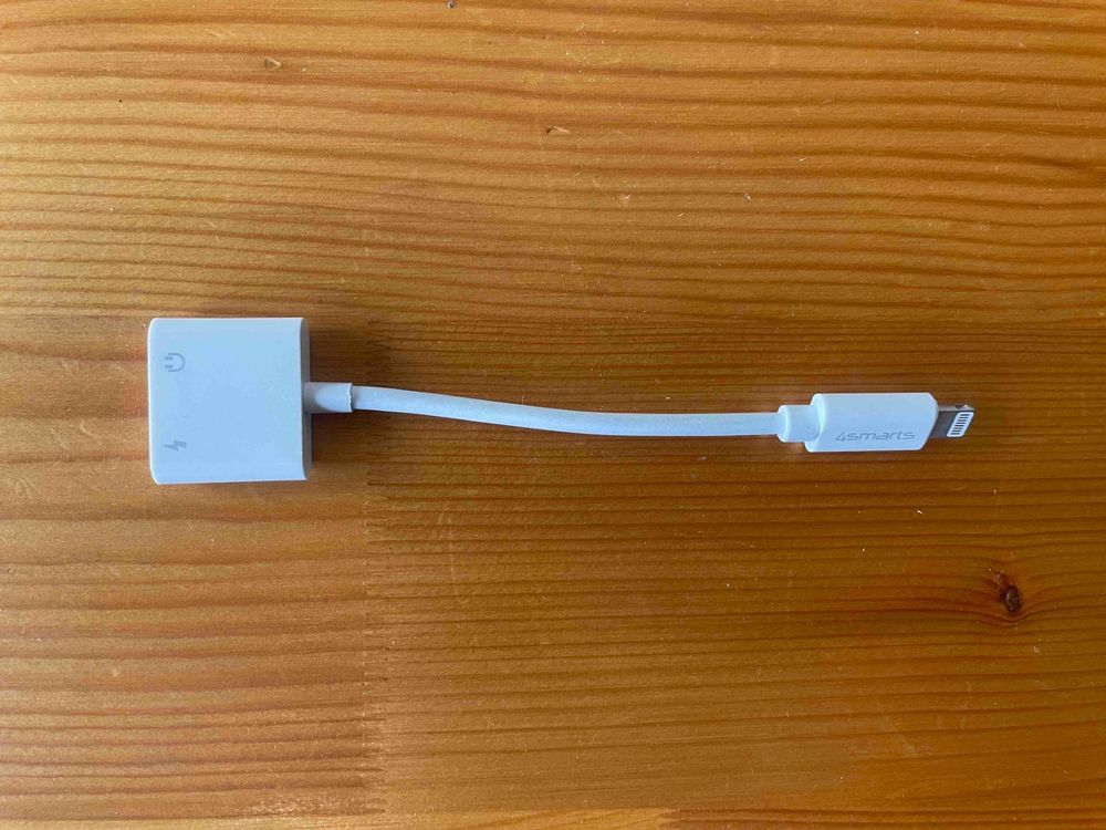 iPhone iPad Audio Charging Splitter Lightning 4smarts | Kaufen auf Ricardo