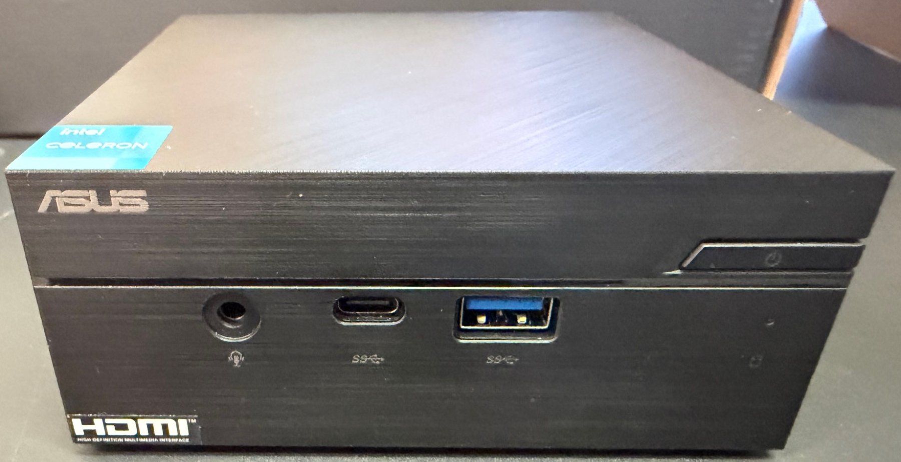 ASUS PN41-BBC129MVS1 Mini PC - mit 4 GB RAM (Gebraucht) in Genestrerio ...
