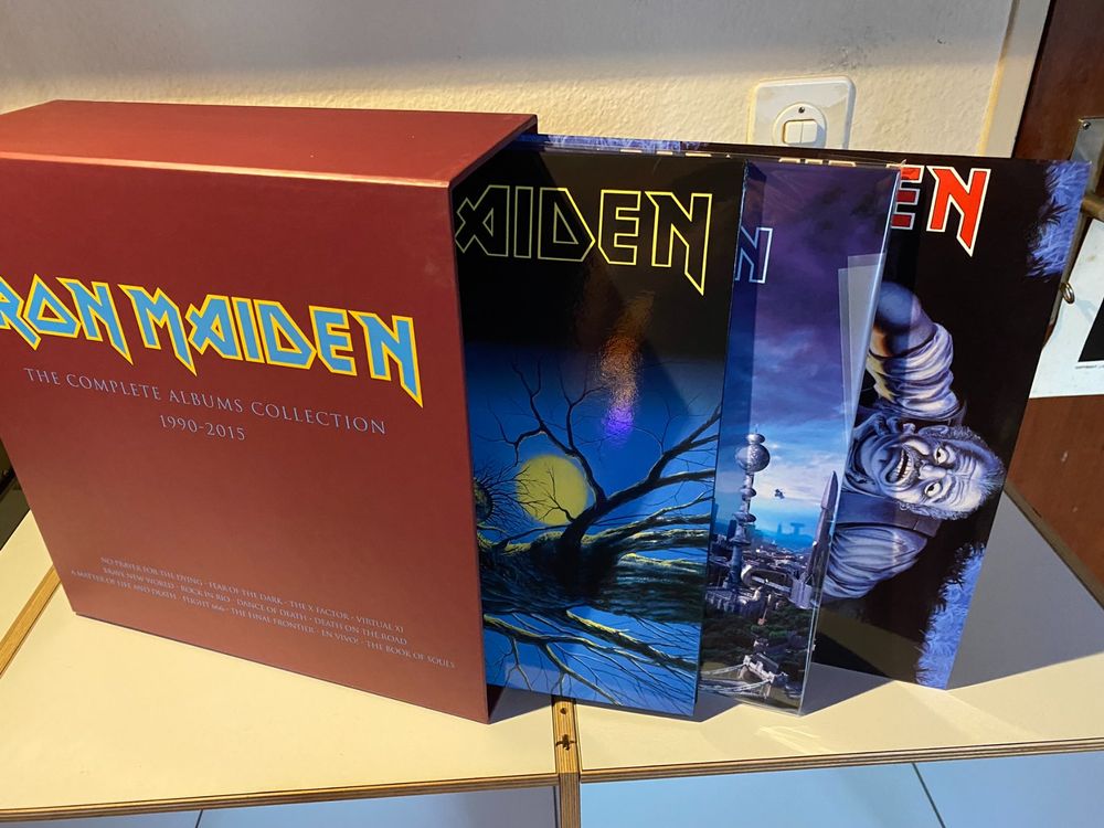 Iron Maiden Box 1990-2015 + 3Lps (Gebraucht) in Basel für CHF 65 – mit ...