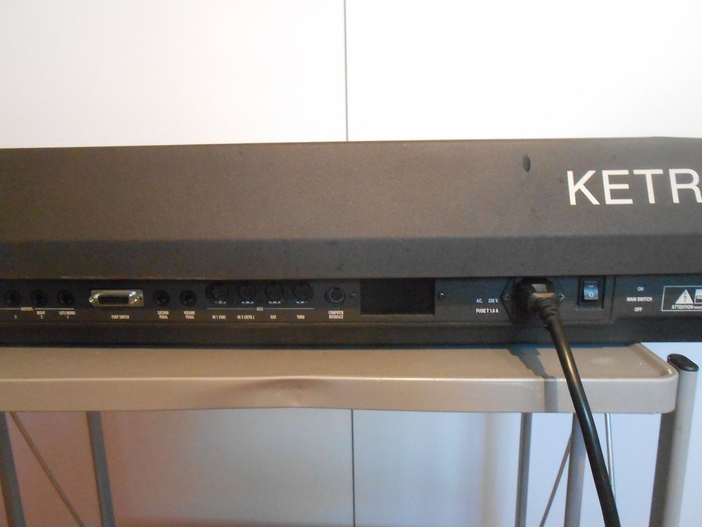 Ketron Keyboard X-1 mit USB und SD-Card aufgerüstet (Gebraucht) in Boniswil für CHF 296 – nur ...