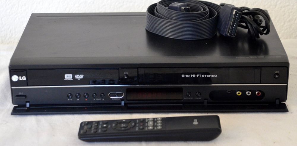 Combo DVD / VHS LG RC388 Recorder (Gebraucht) in Collonges für CHF 200 – mit Lieferung auf ...