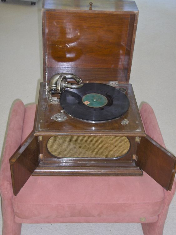 Antikes Top Swiss made Thorens Kurbelgrammophon mit Zubehör (Gebraucht ...
