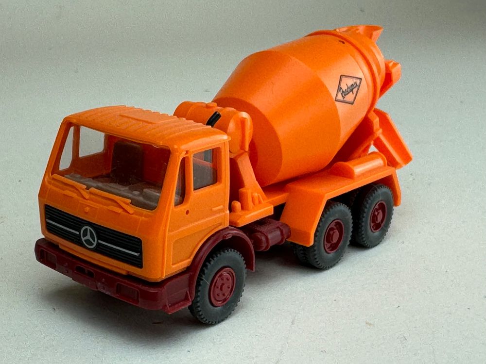 Mercedes Betonmischer Readymix (Gebraucht) in Elm für CHF 5 – mit Lieferung auf Ricardo kaufen